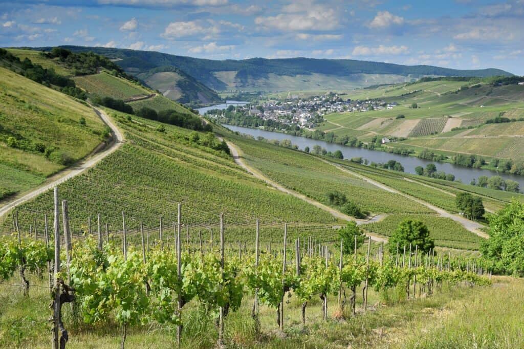 Stadt mit H 🌇 große Liste mit vielen Bildern & Erklärungen