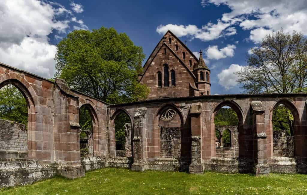 Stadt mit D 🌇 große Liste mit vielen Bildern & Erklärungen