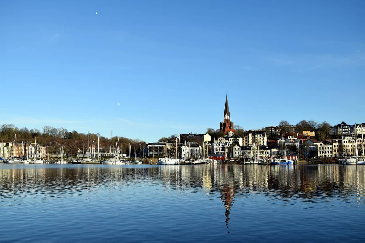 Stadt mit F 🌇 große Liste mit vielen Bildern & Erklärungen